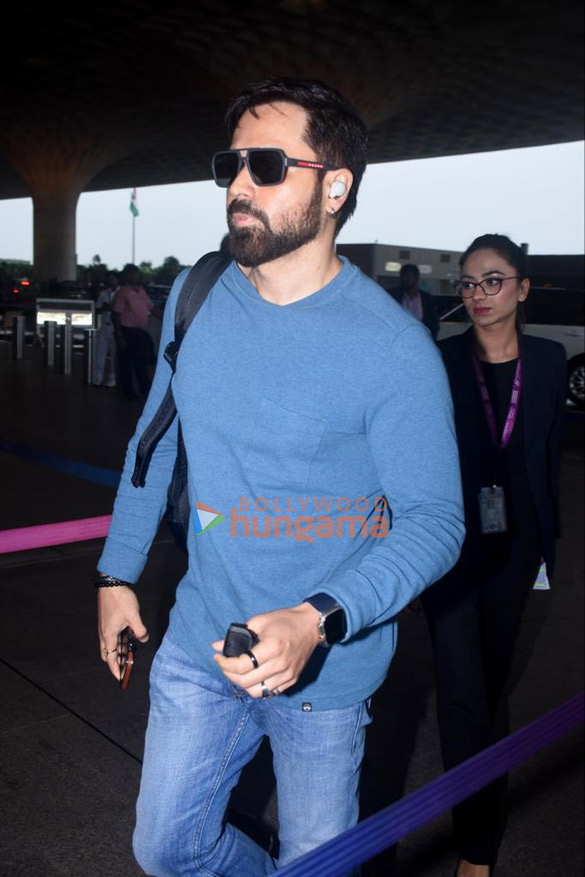 Photos Shilpa Shetty, Raj Kundra and others snapped at the airport (5) | Emraan Hashmi Images ...