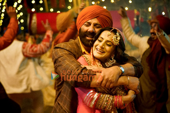 Gadar 2 1970 Wallpapers | Gadar 2 1970 HD Images | Photos gadar-2-5-3 ...