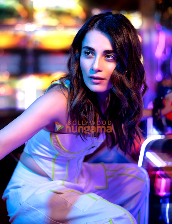 Radhikka Madan Photos, Images, HD Wallpapers, Radhikka Madan HD Images ...