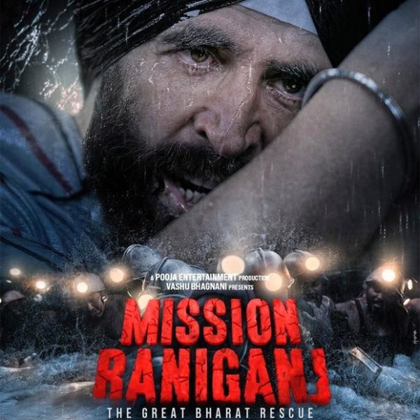 Akshay Kumar and team Mission Raniganj pays tribute to real-life unsung ...