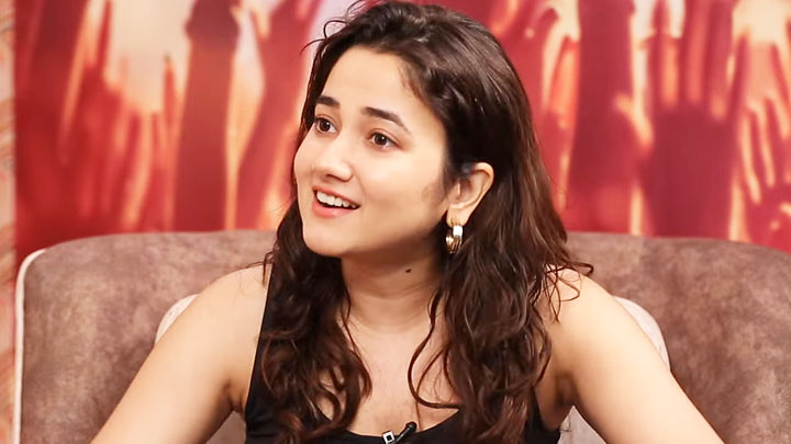 SRK's Girl Squad member Aaliyah Qureshi: "I got chills the first time I ...