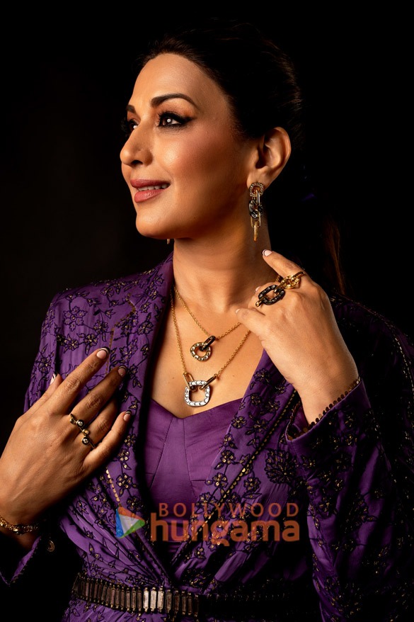 Sonali Bendre Photos, Images, HD Wallpapers, Sonali Bendre HD Images ...