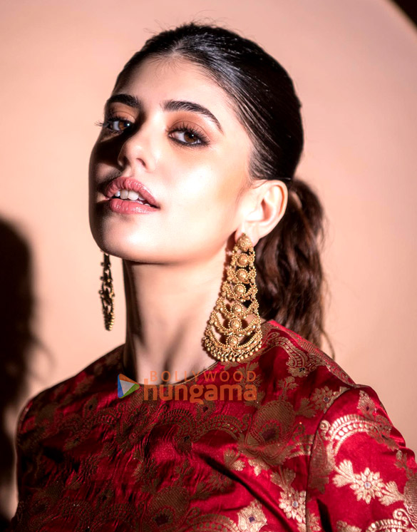 Sanjana Sanghi Photos, Images, HD Wallpapers, Sanjana Sanghi HD Images ...