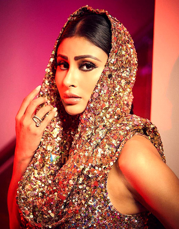 Mouni Roy Photos, Images, HD Wallpapers, Mouni Roy HD Images, Photos ...