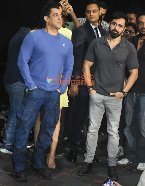 Photos Tiger 3 stars Salman Khan, Katrina Kaif and Emraan Hashmi snapped at a fan meet and greet ...