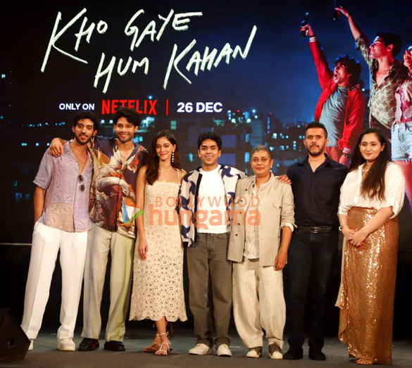 Photos Ananya Panday, Siddhant Chaturvedi, Adarsh Gourav and others ...