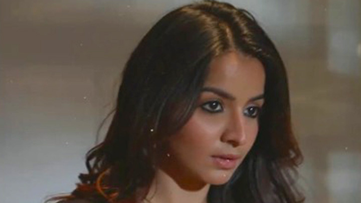 Bold & Beautiful! Mahima Makwana slays in all black - Bollywood Hungama