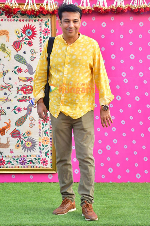 Aamir Khan, Akshay Kumar, Kareena Kapoor Khan, Madhuri Dixit and others ...