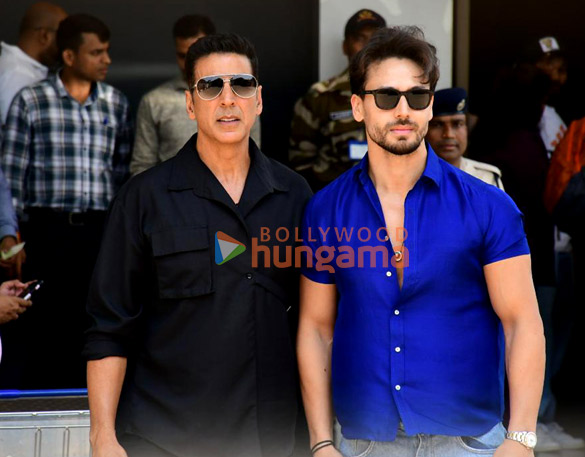 Photos: Akshay Kumar, Tiger Shroff and the team of Bade Miyan Chote ...