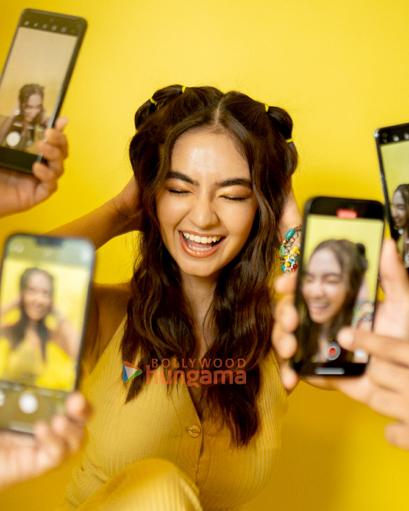 Anushka Sen Photos, Images, HD Wallpapers, Anushka Sen HD Images ...