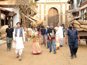 Maharaj Movie: Review | Release Date (2024) | Songs | Music | Images ...