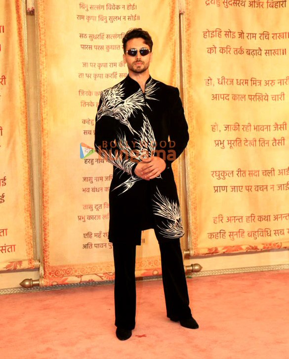 Photos Tiger Shroff, Sunny Deol and others attend Anant Ambani and ...