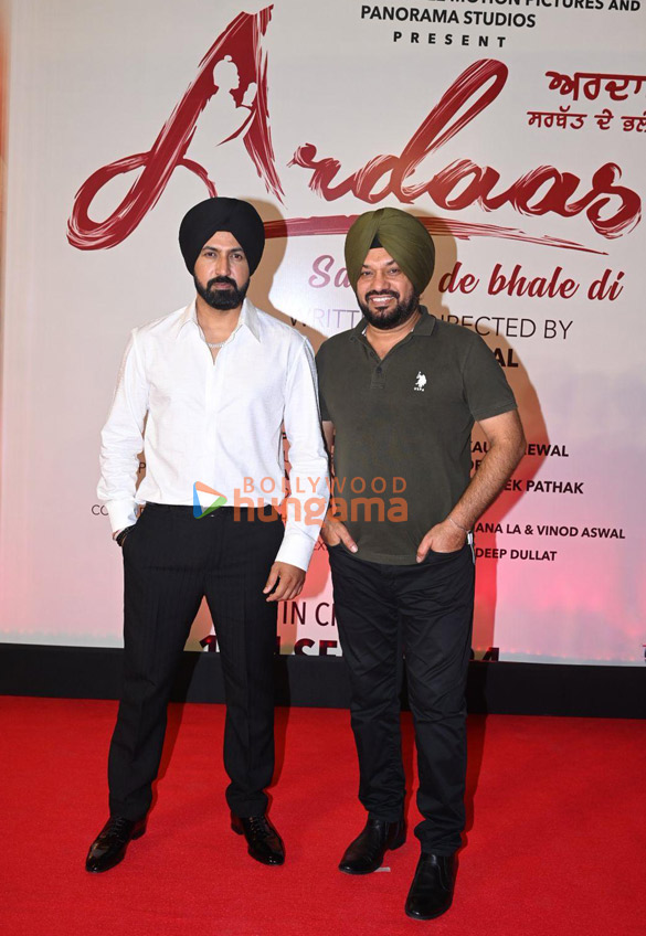 Photos Jasmin Bhasin, Gippy Grewal and others grace the premiere of ...