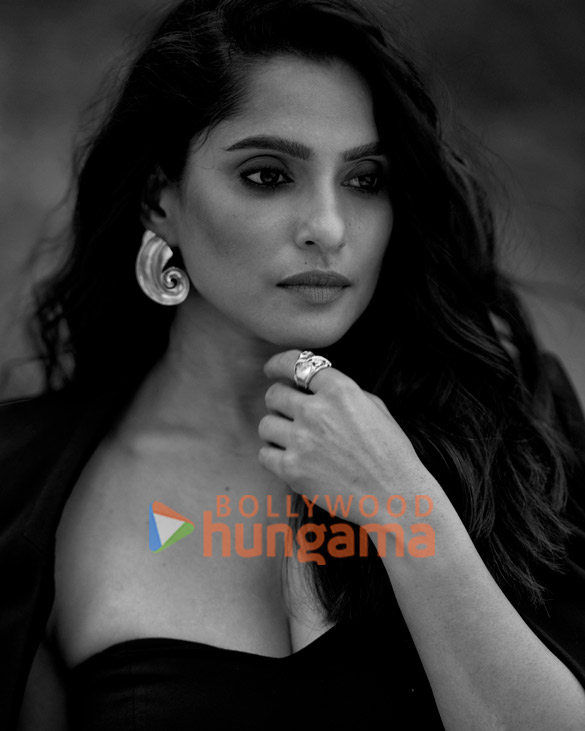Priya Bapat Photos, Images, HD Wallpapers, Priya Bapat HD Images ...