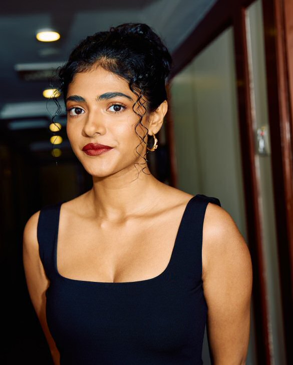 Ahilya Bamroo Images, HD Wallpapers, and Photos - Bollywood Hungama