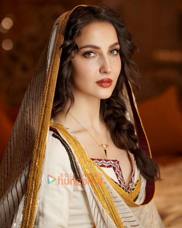 Elli AvrRam Photos, Images, HD Wallpapers, Elli AvrRam HD Images ...