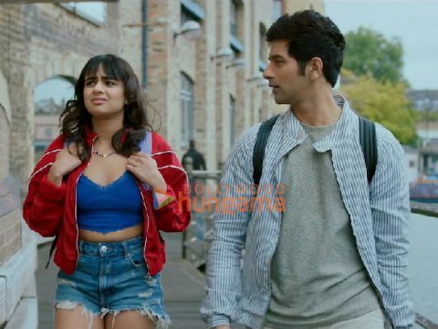 Bobby Aur Rishi Ki Love Story Movie: Review | Release Date (2025 ...