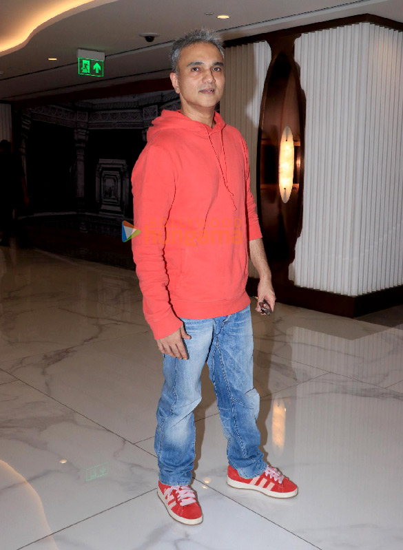 Photos Bhumi Pednekar, Mudassar Aziz, Anu Malik and Vineet Kumar Singh snapped at Jio World ...