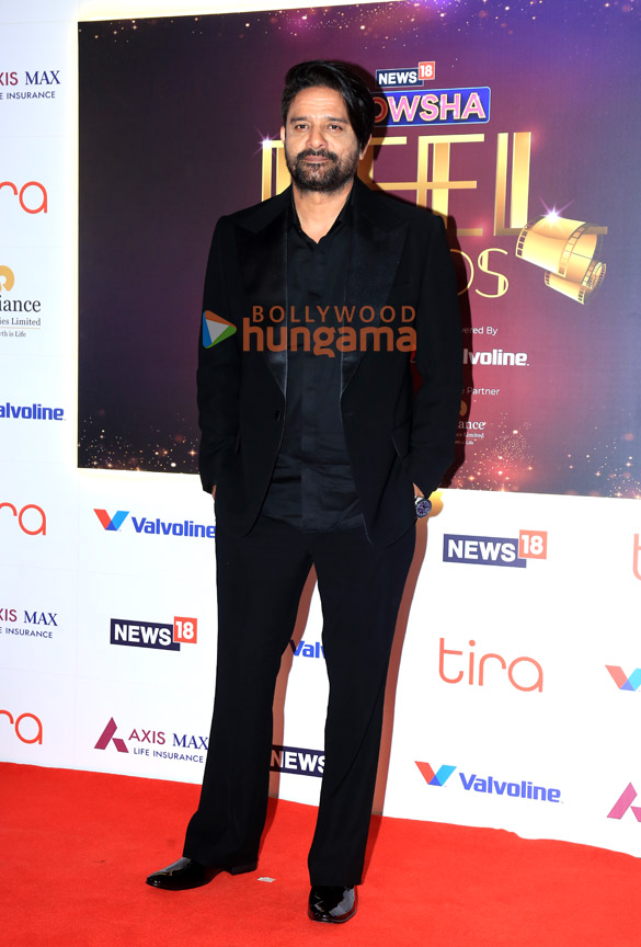 Photos Janhvi Kapoor, Raveena Tandon, Rajkummar Rao, Varun Dhawan and ...