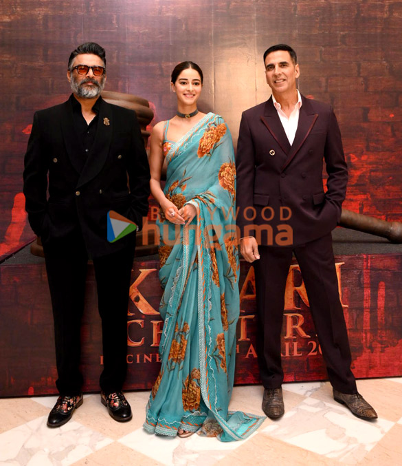 Photos Akshay Kumar, Ananya Panday and R. Madhavan snapped at Kesari 2 ...