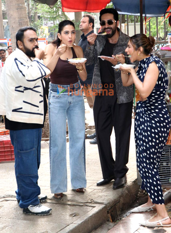 Photos Ayushmann Khurrana, Rakul Preet Singh and Sara Ali Khan snapped ...
