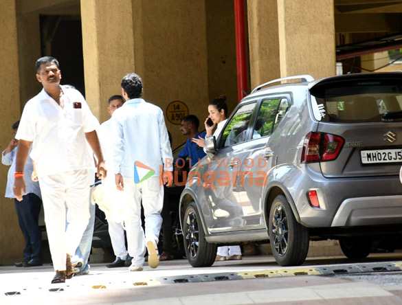 Photos Malaika Arora snapped at Pahlaj Nihalani’s house in Bandra (2 ...