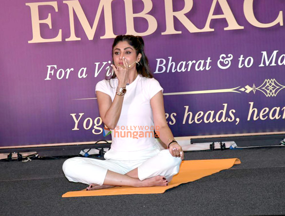Photos Shilpa Shetty, Arjun Kapoor and others snapped Yoga Day event ...